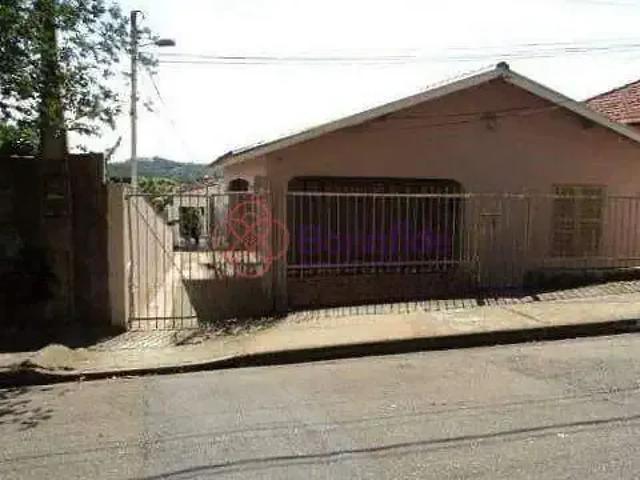 Casa / Sobrado para Venda em Jundiaí/SP Caxambu 4 Quartos