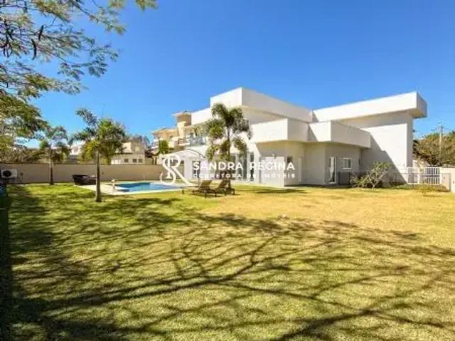 Casa / Sobrado para Venda em Jundiaí/SP Caxambu 4 Quartos