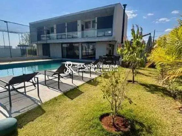 Casa / Sobrado para Venda em Jundiaí/SP Caxambu 5 Quartos