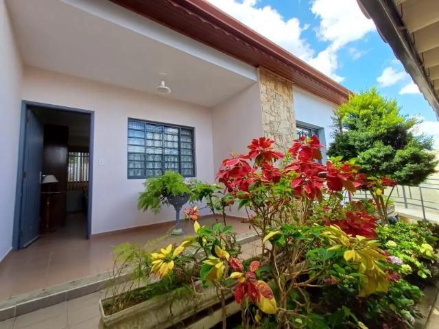 Casa / Sobrado para Venda em Jundiaí/SP Caxambu 3 Quartos