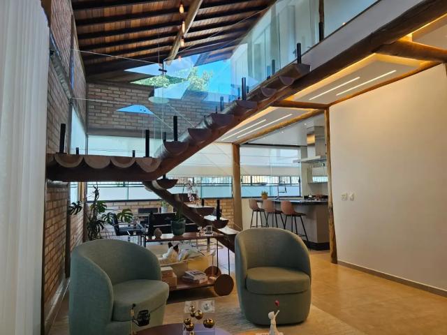 Casa / Sobrado para Venda em Jundiaí/SP Caxambu 3 Quartos