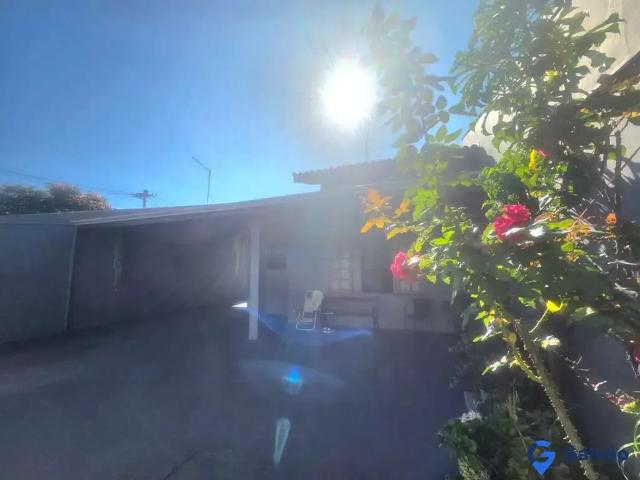 Casa / Sobrado para Venda em Jundiaí/SP Caxambu 3 Quartos