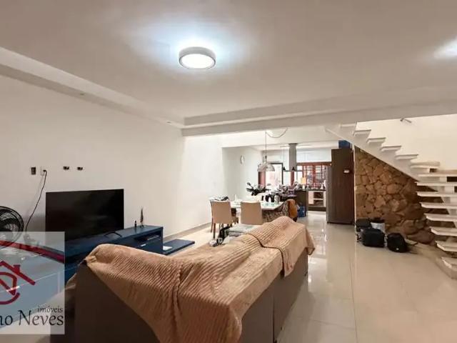 Casa / Sobrado para Venda em Jundiaí/SP Centro 2 Quartos
