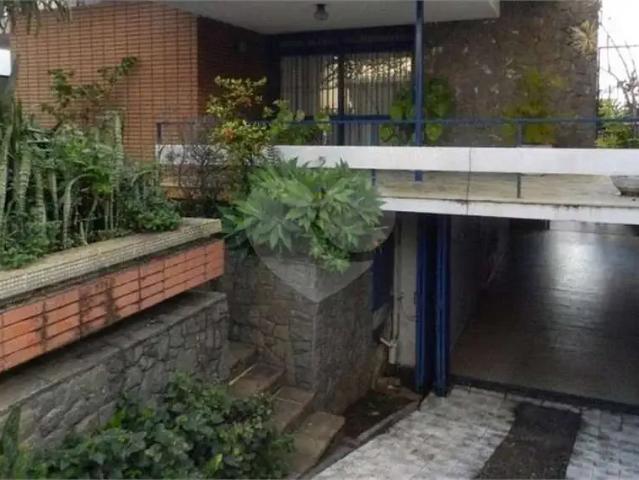 Casa / Sobrado para Venda em Jundiaí/SP Centro 7 Quartos