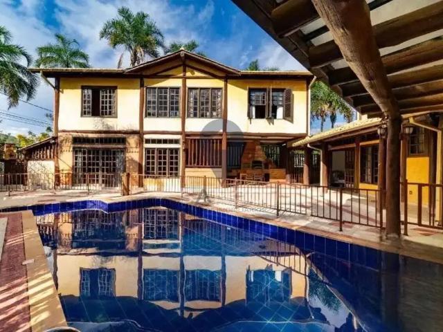 Casa / Sobrado para Venda em Jundiaí/SP Chácara Malota 5 Quartos