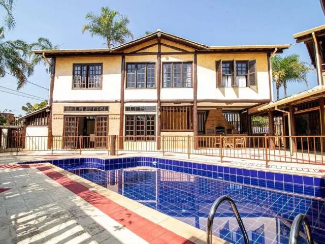 Casa / Sobrado para Venda em Jundiaí/SP Chácara Malota 5 Quartos