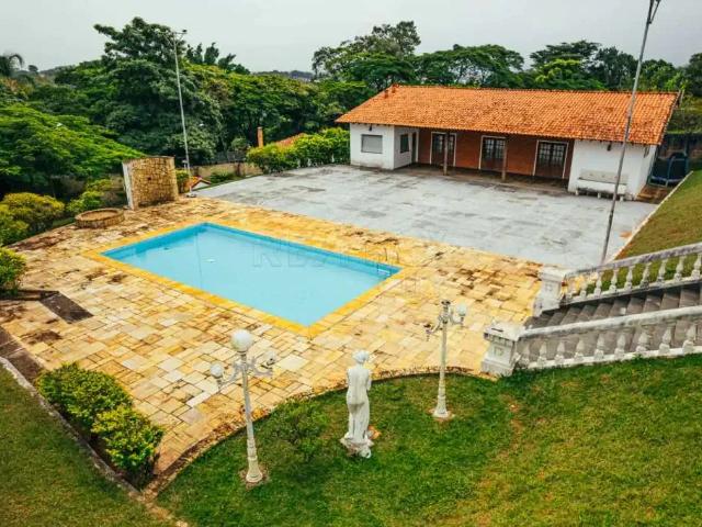 Casa / Sobrado para Venda em Jundiaí/SP Chácara Malota 6 Quartos