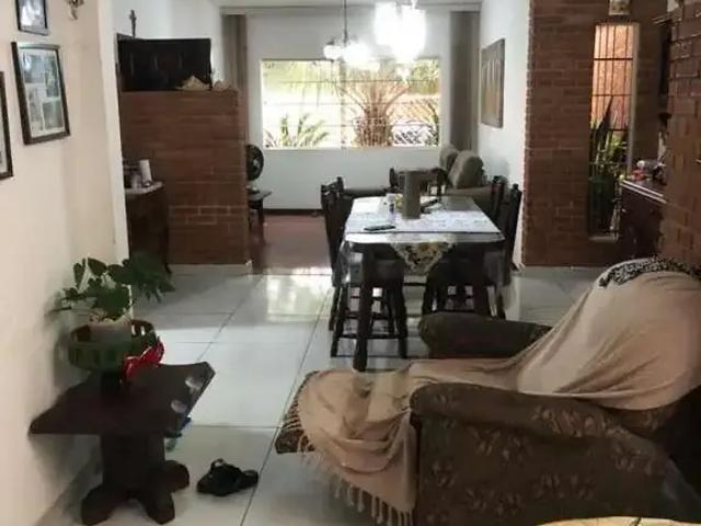 Casa / Sobrado para Venda em Jundiaí/SP Cidade Luiza 3 Quartos