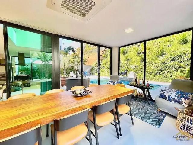 Casa / Sobrado para Venda em Jundiaí/SP Cidade Santos Dumont 3 Quartos