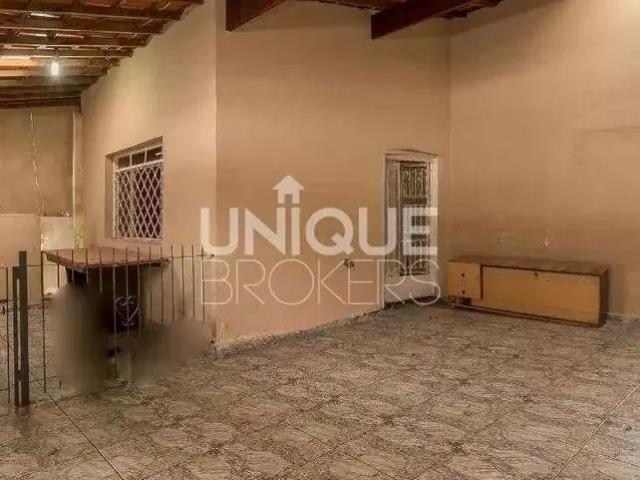 Casa / Sobrado para Venda em Jundiaí/SP Cidade Santos Dumont 3 Quartos