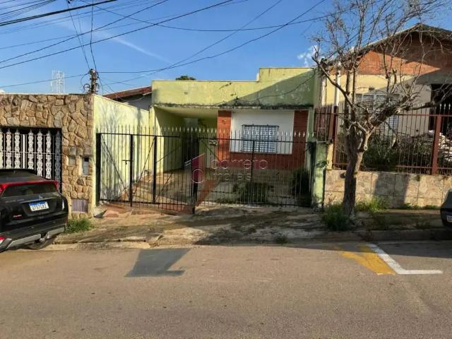 Casa / Sobrado para Venda em Jundiaí/SP Anhangabaú 2 Quartos