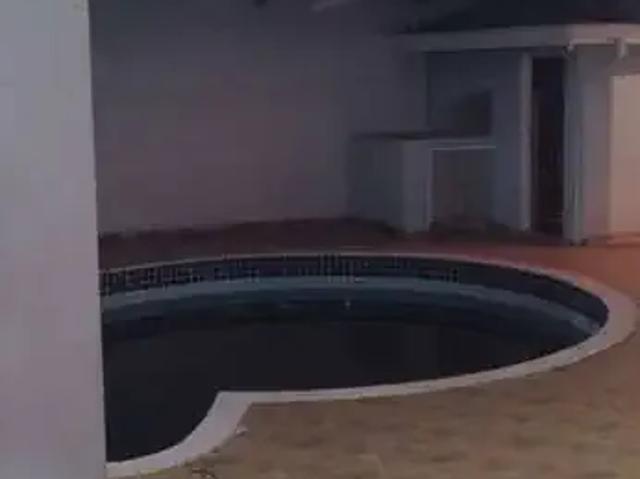 Casa / Sobrado para Venda em Jundiaí/SP Água Doce 3 Quartos