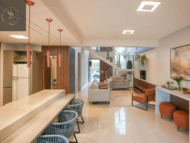 Casa / Sobrado para Venda em Jundiaí/SP Gramadão 4 Quartos