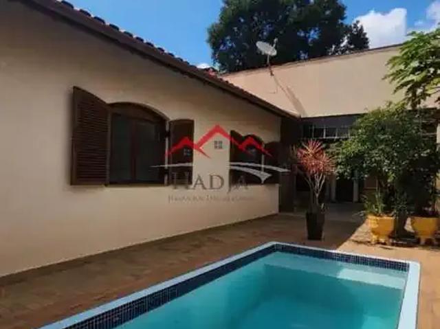Casa / Sobrado para Venda em Jundiaí/SP Engordadouro 3 Quartos