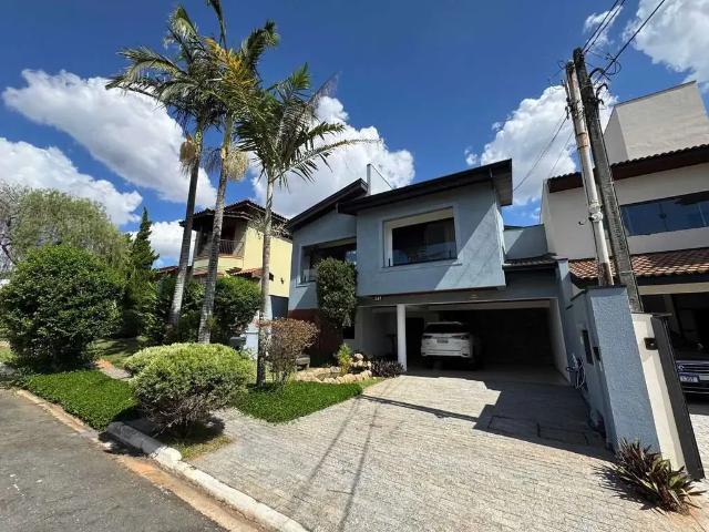 Casa / Sobrado para Venda em Jundiaí/SP Engordadouro 4 Quartos