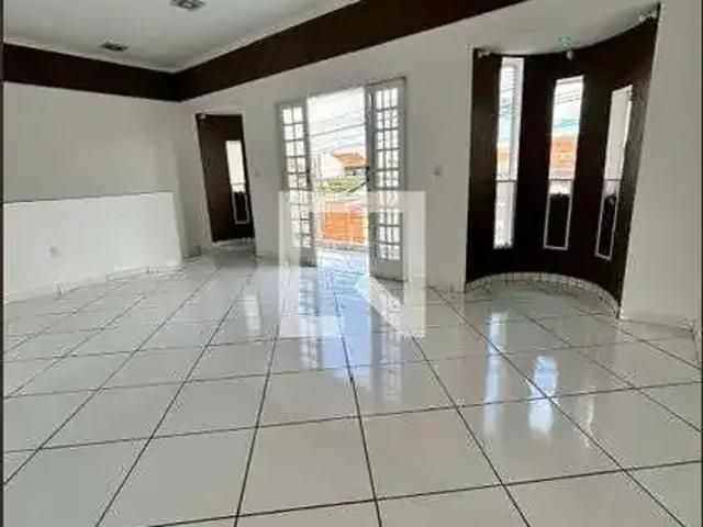 Casa / Sobrado para Venda em Jundiaí/SP Fazenda Grande 3 Quartos