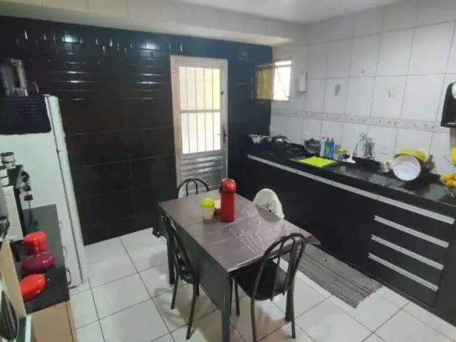 Casa / Sobrado para Venda em Jundiaí/SP Fazenda Grande 2 Quartos