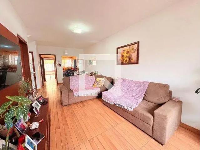 Casa / Sobrado para Venda em Jundiaí/SP Horto Florestal 4 Quartos
