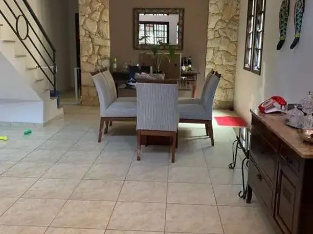 Casa / Sobrado para Venda em Jundiaí/SP Horto Santo Antonio 2 Quartos