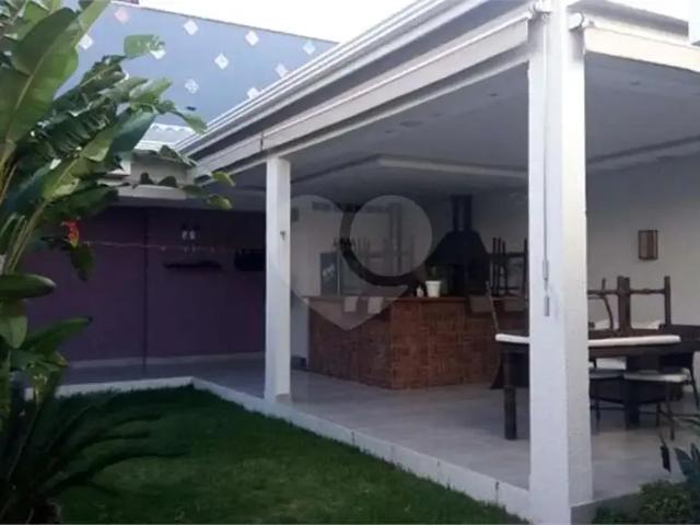 Casa / Sobrado para Venda em Jundiaí/SP Horto Santo Antonio 3 Quartos
