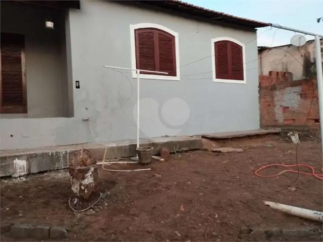 Casa / Sobrado para Venda em Jundiaí/SP Ivoturucaia 2 Quartos