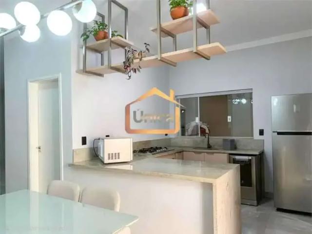Casa / Sobrado para Venda em Jundiaí/SP Jardim Marambaia 3 Quartos