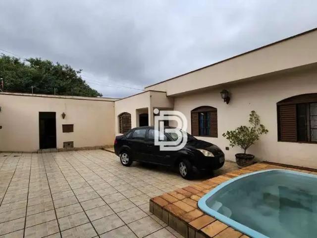 Casa / Sobrado para Venda em Jundiaí/SP Jardim Messina 3 Quartos