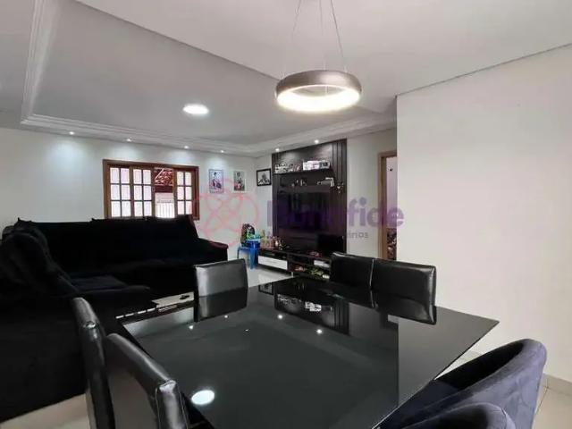 Casa / Sobrado para Venda em Jundiaí/SP Jardim Merci II 3 Quartos