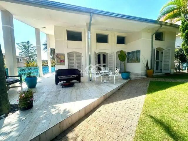 Casa / Sobrado para Venda em Jundiaí/SP Jardim das Samambaias 4 Quartos