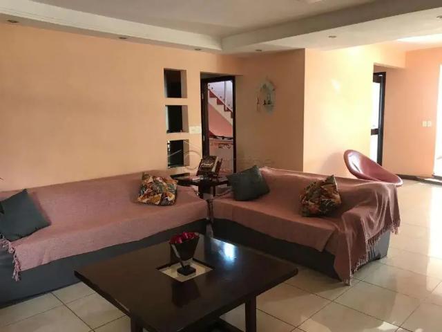 Casa / Sobrado para Venda em Jundiaí/SP Jardim Ana Maria 4 Quartos
