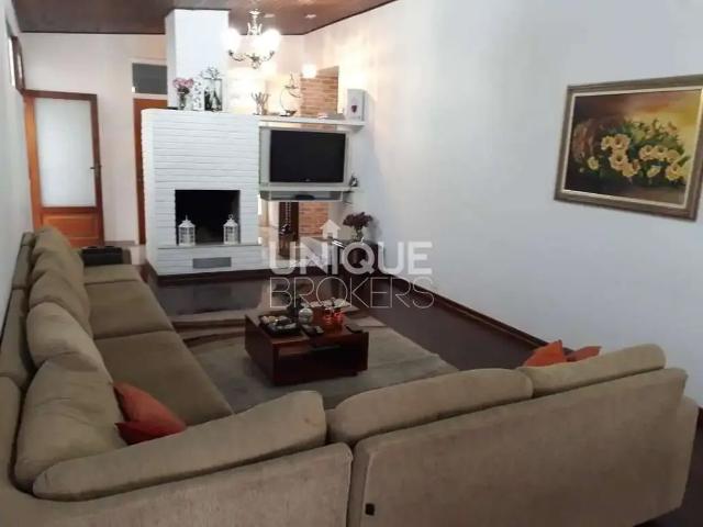 Casa / Sobrado para Venda em Jundiaí/SP Jardim Bizarro 4 Quartos