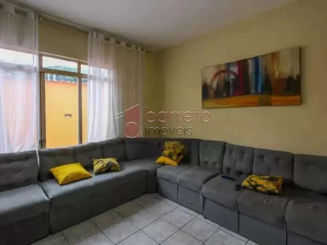 Casa / Sobrado para Venda em Jundiaí/SP Jardim Caçula 4 Quartos