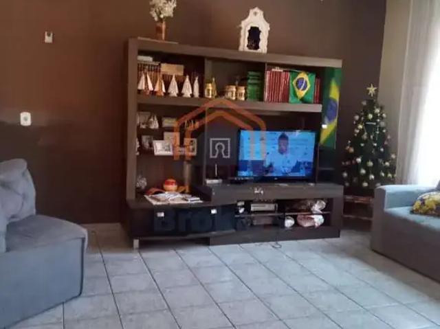 Casa / Sobrado para Venda em Jundiaí/SP Jardim Caçula 3 Quartos