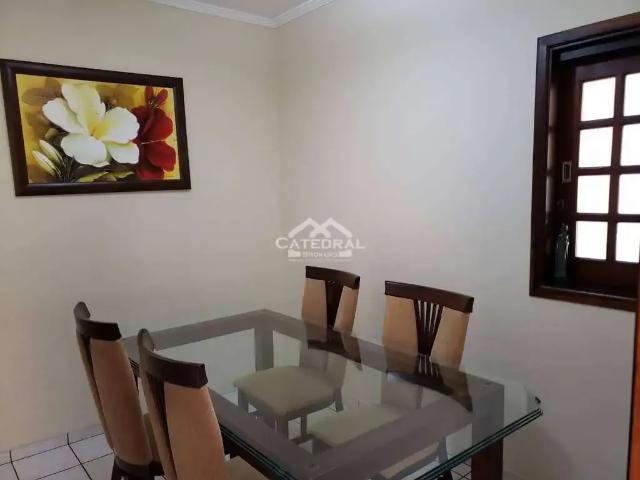 Casa / Sobrado para Venda em Jundiaí/SP Jardim Caçula 3 Quartos