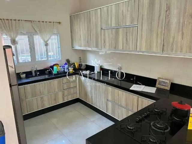 Casa / Sobrado para Venda em Jundiaí/SP Jardim Colônia 3 Quartos