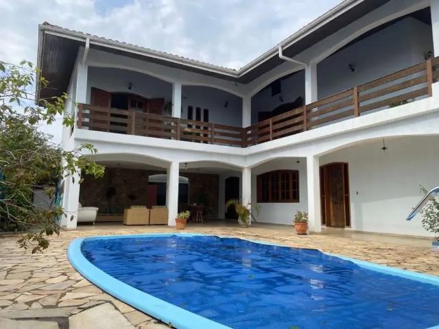 Casa / Sobrado para Venda em Jundiaí/SP Jardim da Fonte 4 Quartos