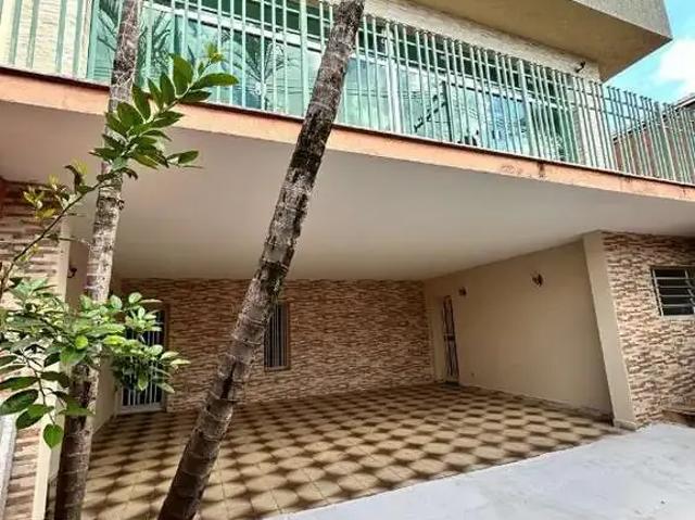 Casa / Sobrado para Venda em Jundiaí/SP Jardim da Fonte 4 Quartos