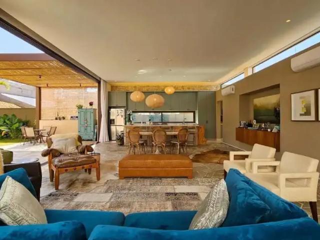 Casa / Sobrado para Venda em Jundiaí/SP Jardim das Samambaias 4 Quartos