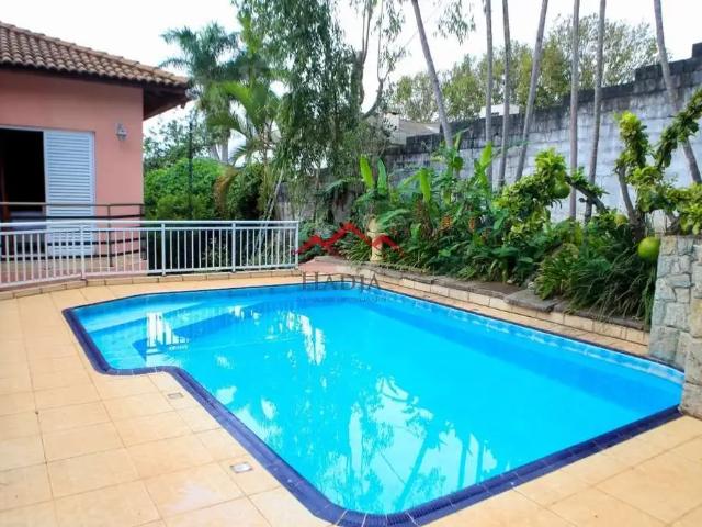 Casa / Sobrado para Venda em Jundiaí/SP Jardim das Samambaias 4 Quartos