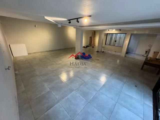 Casa / Sobrado para Venda em Jundiaí/SP Jardim das Samambaias 4 Quartos