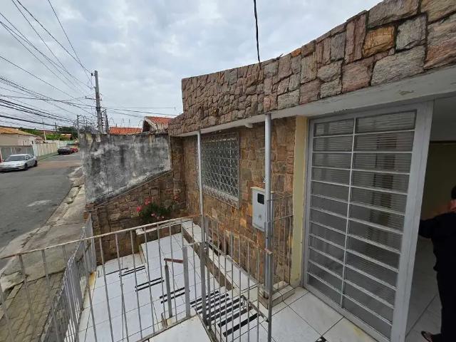 Casa / Sobrado para Venda em Jundiaí/SP Jardim do Lago 3 Quartos