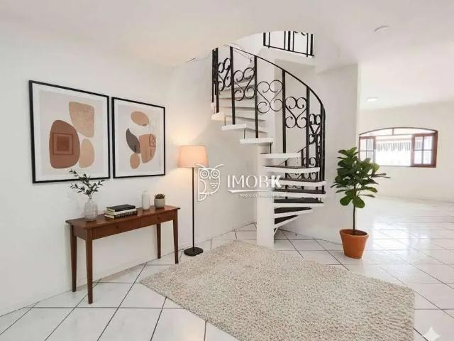 Casa / Sobrado para Venda em Jundiaí/SP Jardim Florestal 4 Quartos