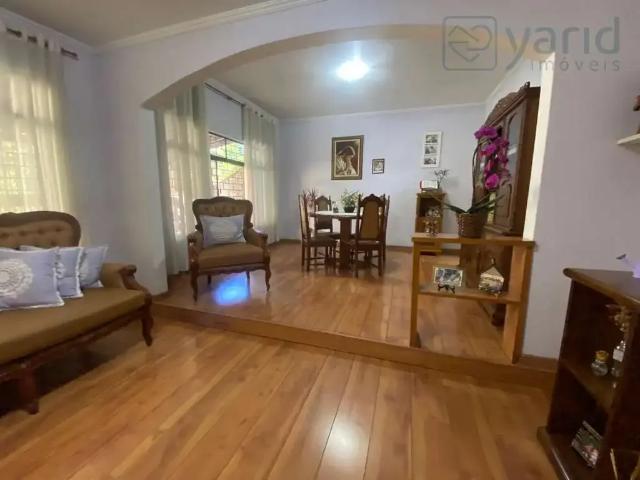 Casa / Sobrado para Venda em Jundiaí/SP Jardim Itália 4 Quartos