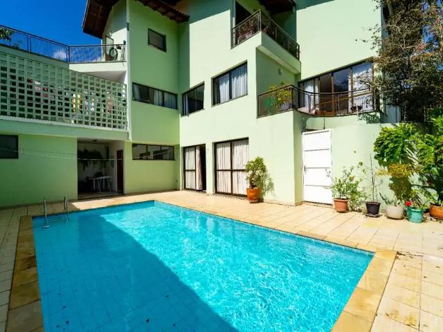 Casa / Sobrado para Venda em Jundiaí/SP Jardim Itália 4 Quartos