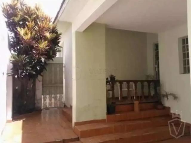 Casa / Sobrado para Venda em Jundiaí/SP Jardim Pitangueiras I 3 Quartos