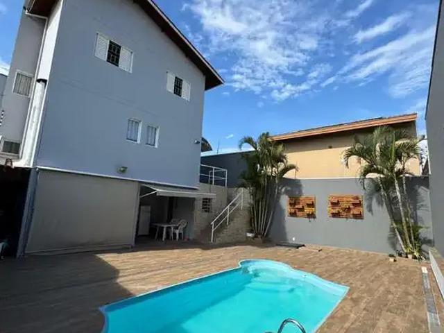 Casa / Sobrado para Venda em Jundiaí/SP Jardim São Vicente 3 Quartos