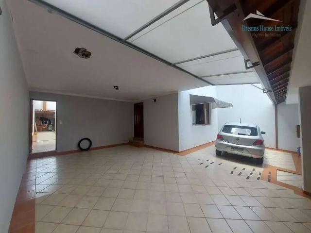 Casa / Sobrado para Venda em Jundiaí/SP Jardim São Vicente 4 Quartos