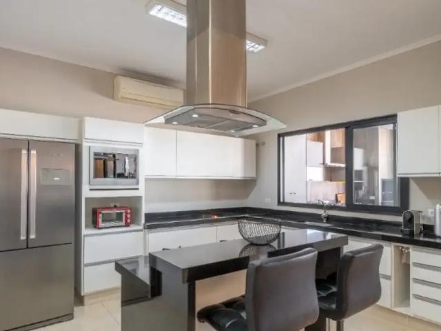 Casa / Sobrado para Venda em Jundiaí/SP Jardim Santa Júlia 3 Quartos