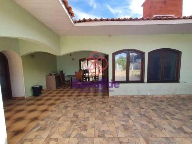 Casa / Sobrado para Venda em Jundiaí/SP Jardim Santa Teresa 6 Quartos