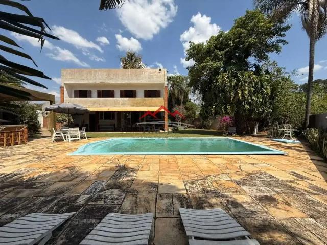 Casa / Sobrado para Venda em Jundiaí/SP Jardim Santa Teresa 3 Quartos
